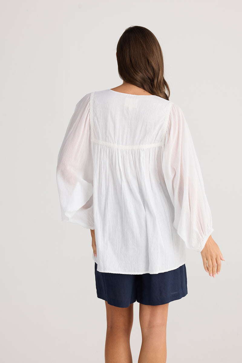Sunseeker Top White – The Kingsman Collection